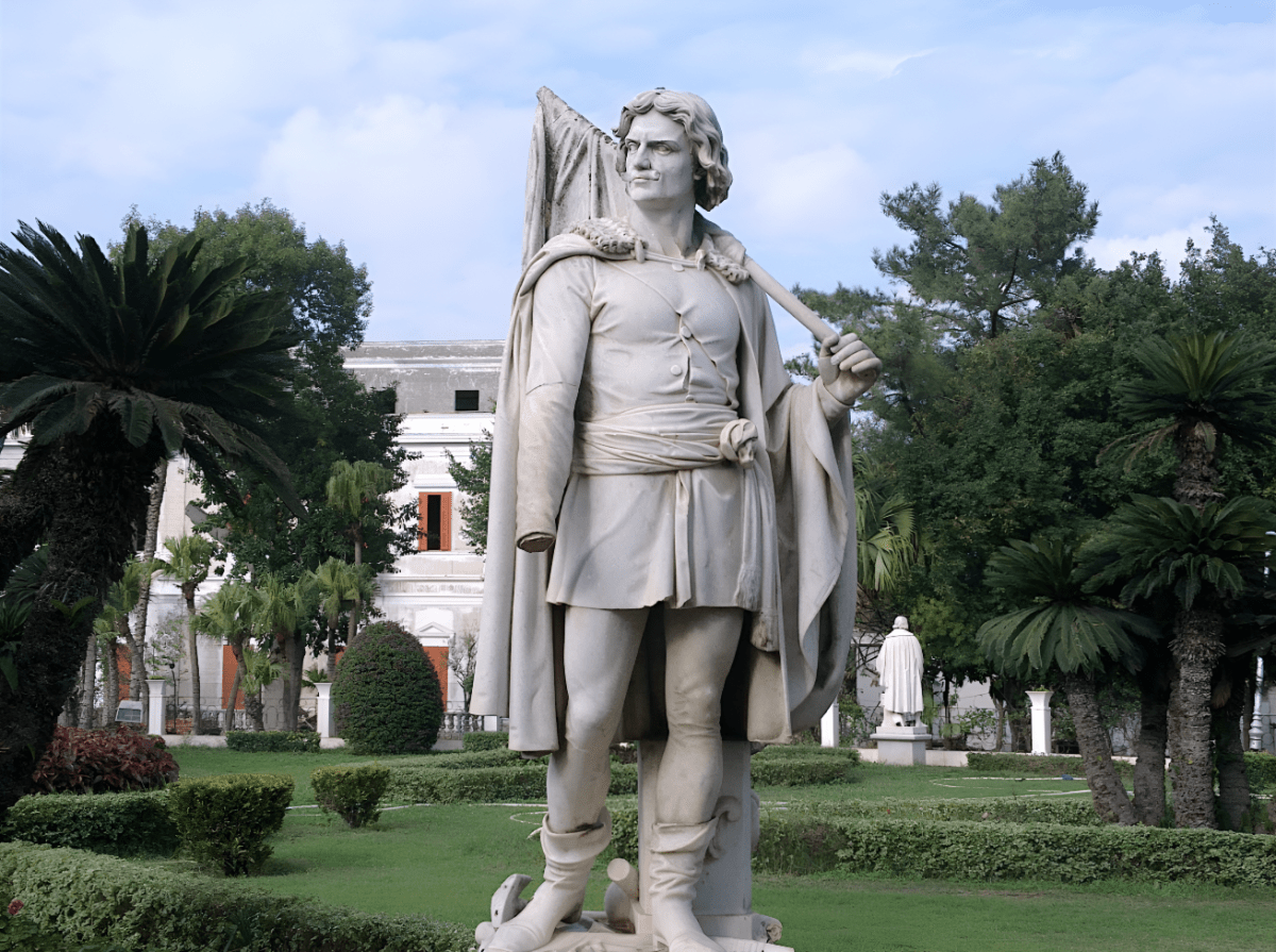 A Day in Alexandria's Historic Antoniades Gardens - Scoop Empire